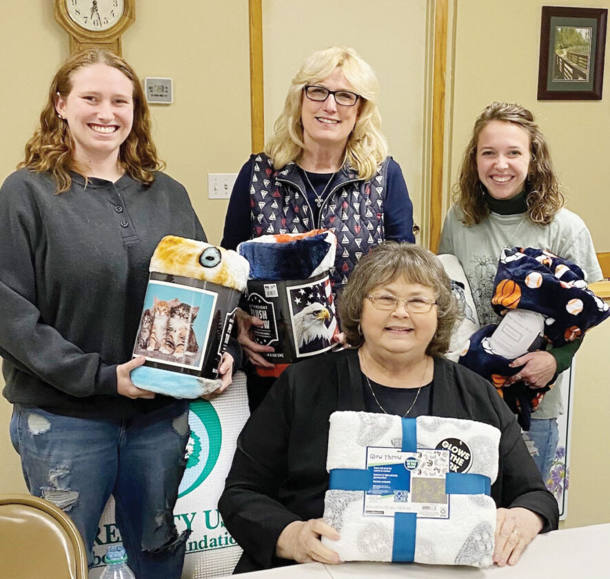 Williamstown Kiwanis gives blankets to Gustke Center | News, Sports ...